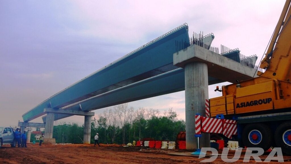 A 420m Long Multiple Spans UHPC Composite Road Bridge - DURA ...
