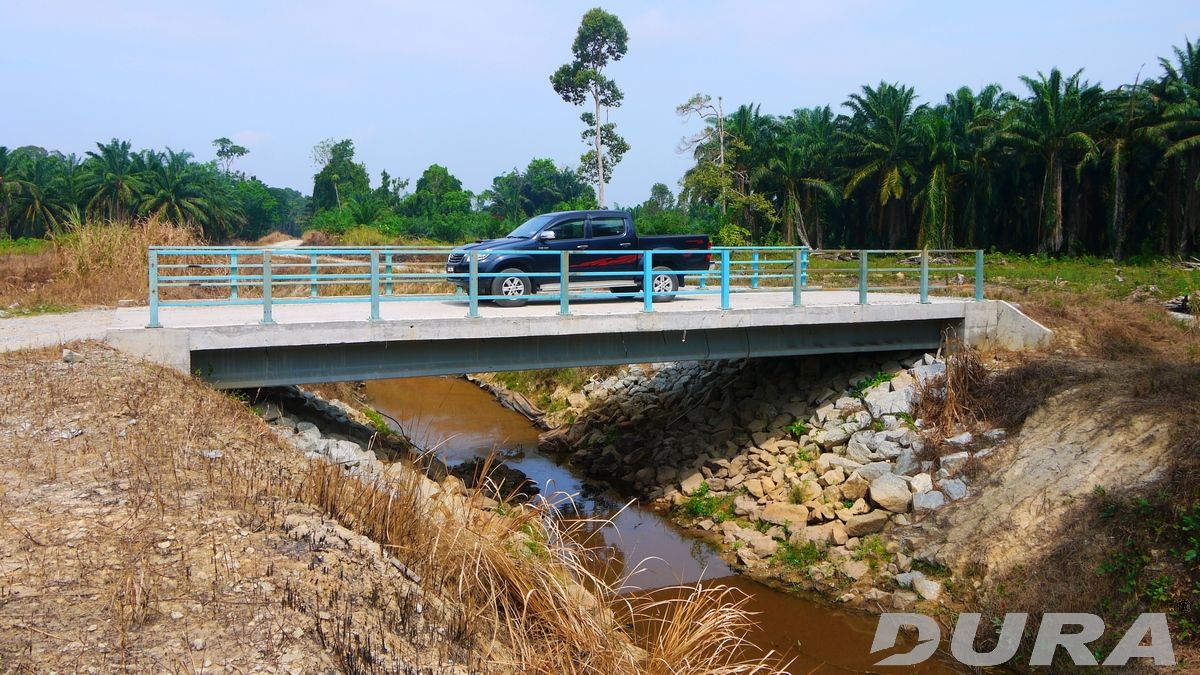 DURA Light-Weight Bridge System Used in Farm Area - DURA® Technology ...