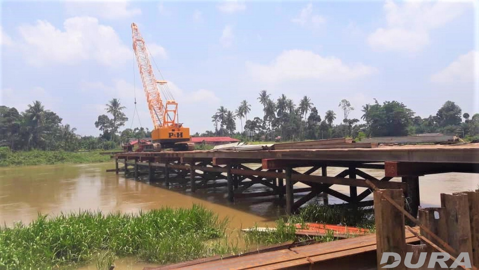 Partial UHPFRC Box Girder Design Used at Eight Spans Bridge at Kampung ...